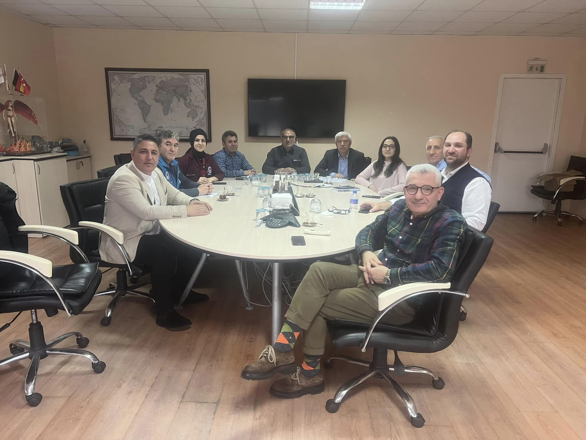 ASLAR PRES VE BEKTAŞ METAL İŞYERLERİ İLE ANLAŞMA SAĞLANDI